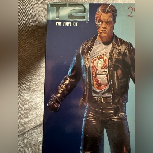 Other | Rare Argonaut 15 Scale Terminator 2 Cyberdyne 11 Type T800 Soft ...